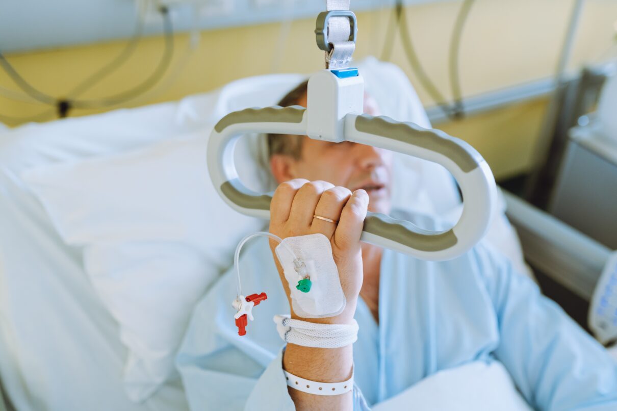Mobilizing Ventilated SICU Patients Boosts Recovery, Independence ...